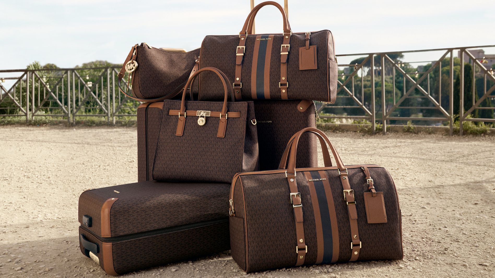 Travel Essentials | Michael Kors [US]