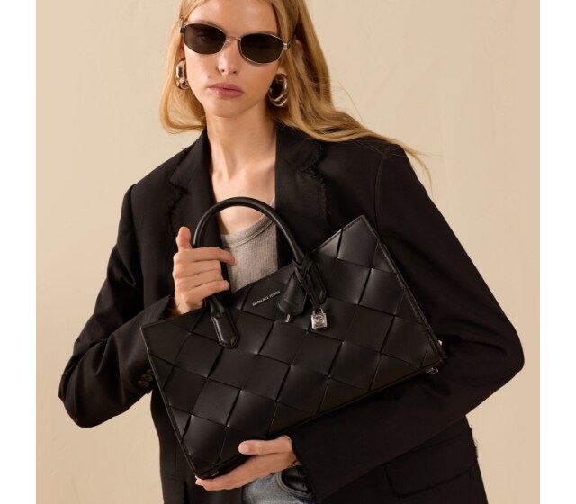 Trending Handbags | Totes and Bags | Michael Kors